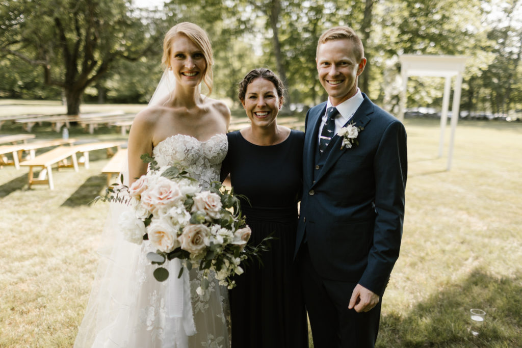 17 Best Tips for a First Time Wedding Officiant (From the Pros ...